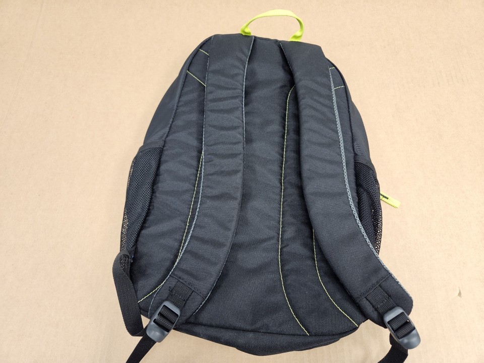 ULINE Daypack Backpack Black w/Black/Lime 25L Capacity 11"W x 19"H x 7 ...