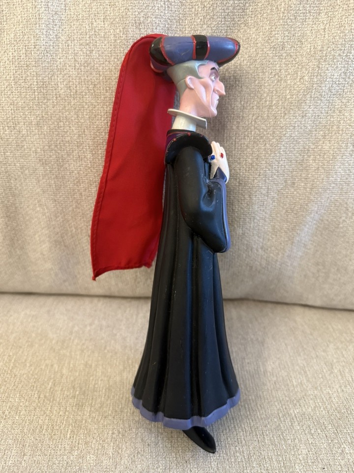 Disney Applause Hunchback of Notre Dame Judge Claude Frollo Figure 10 ...
