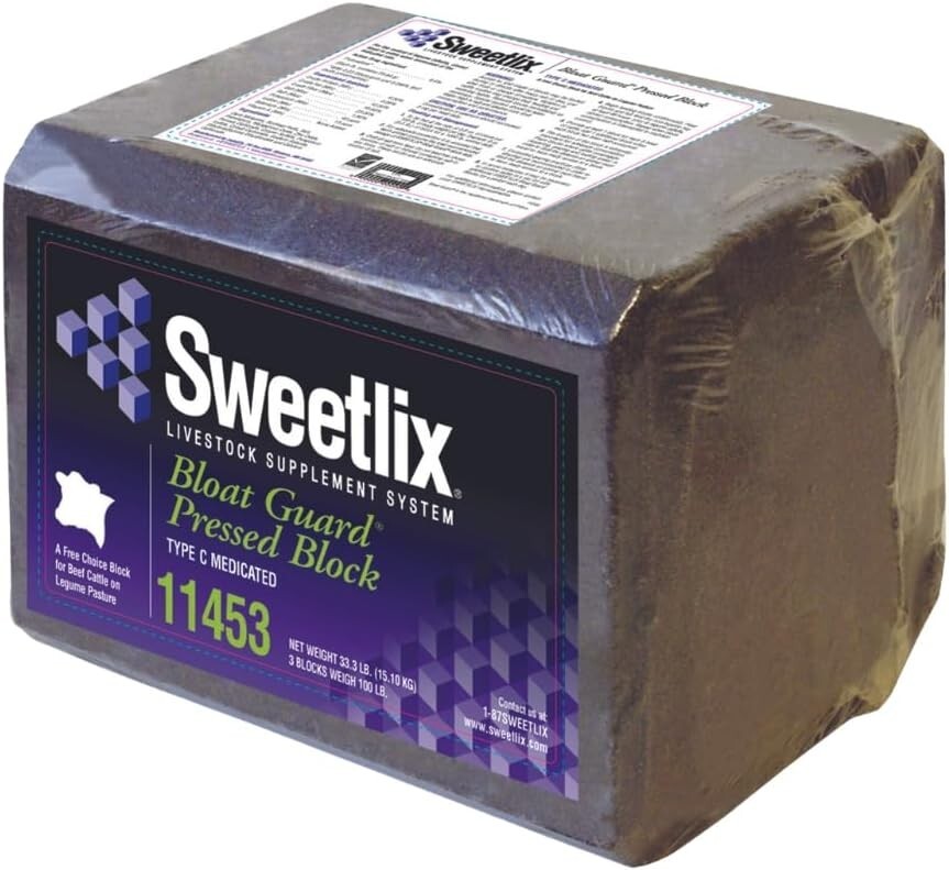 Sweetlix Bloat Guard Pressed Block Livestock Supplement 33.3lb (11453 ...