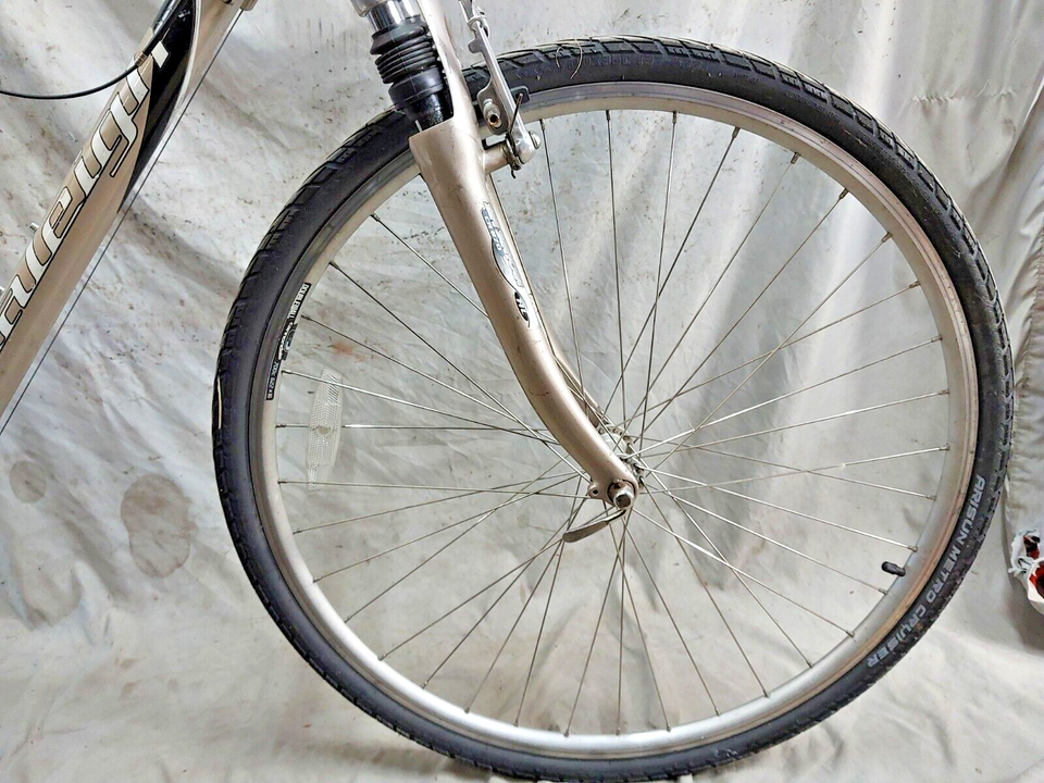 2008 Raleigh C40 Comfort Hybrid Bike Medium Suspension Triple Fast USA ...