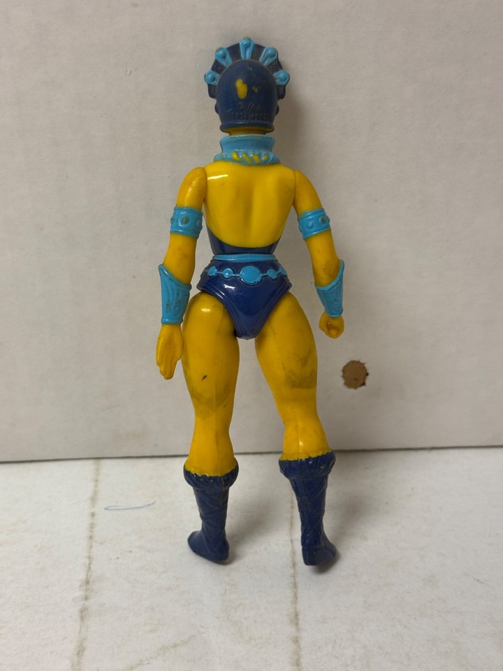 Evil-Lyn He-Man Masters of the Universe Vintage 1982 Loose Action ...