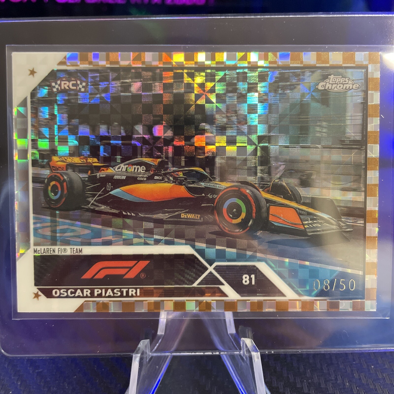 2023 Topps Chrome Formula 1 Gold Checker Flag Refractor #42 Oscar ...