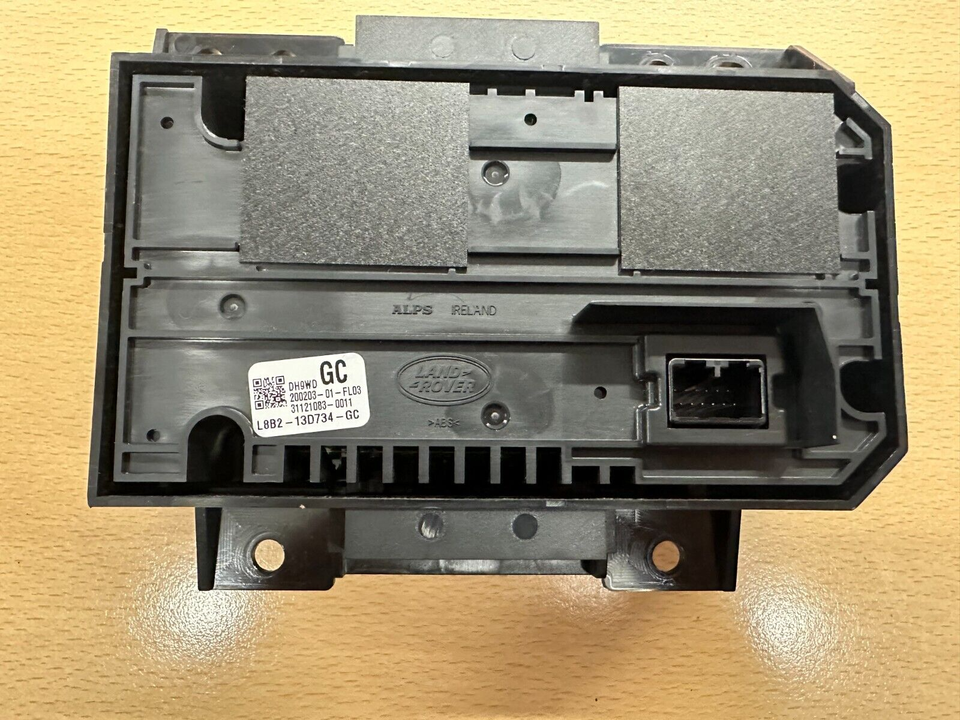 NEW LAND ROVER DEFENDER L663 FRONT CLIMATE CONTROL UNIT 2019-2023 L8B2 ...