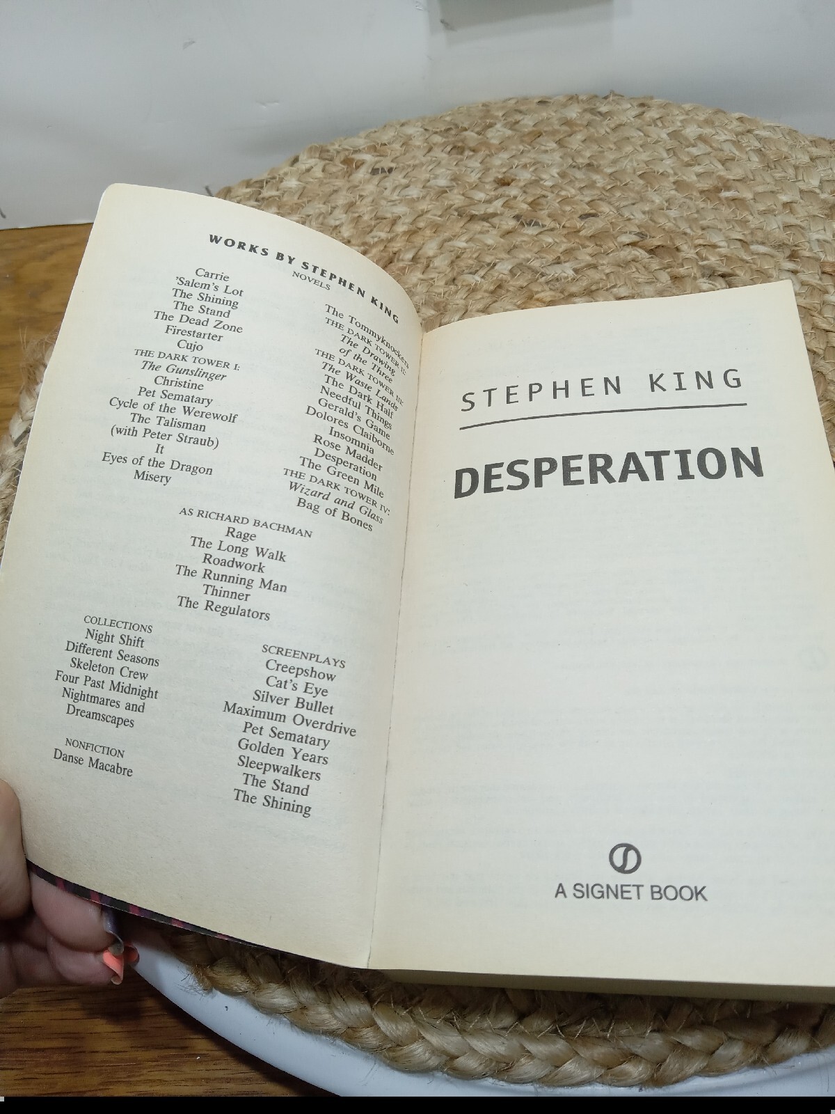 paperback book cover Stephen King Desperation | eBay