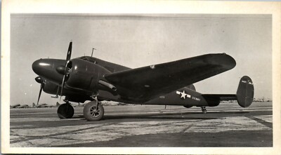 Beechcraft JRB Model 18 Plane Photo (3 x 5) | eBay