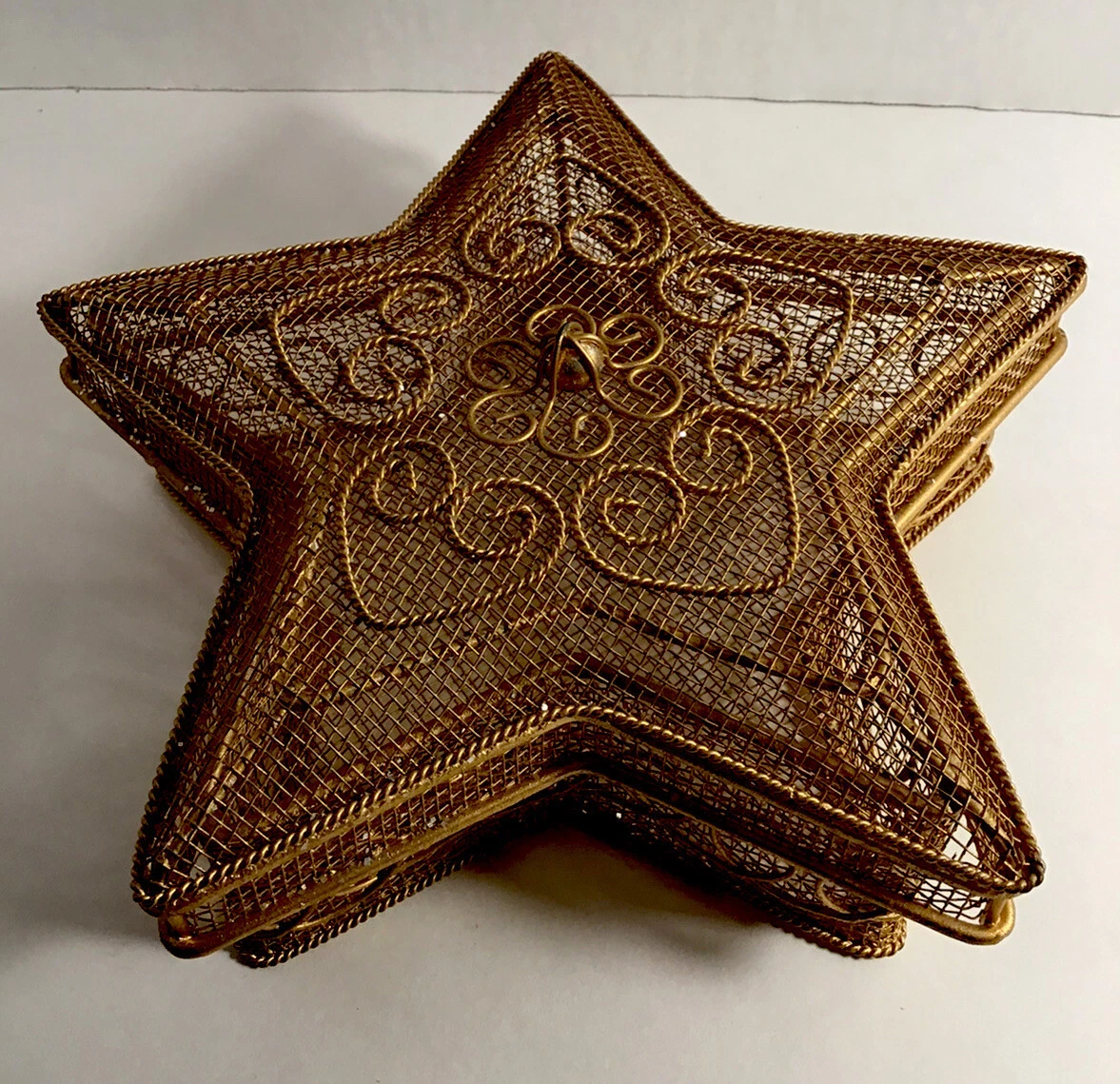 Star Shaped Containers