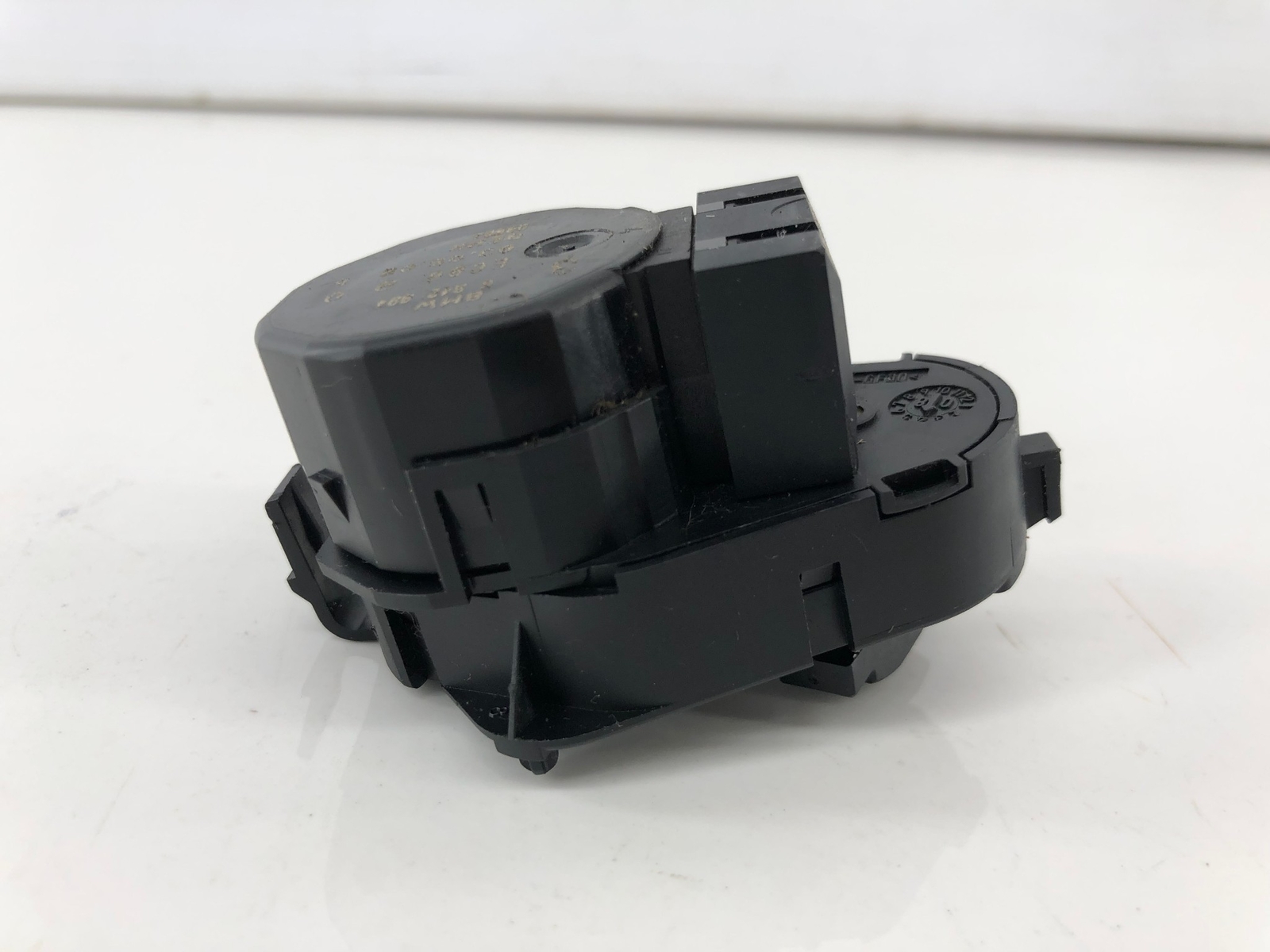 06-10 BMW 650I M6 E64 LEFT HVAC AIR DEFROST FLAP BLEND DOOR ACTUATOR ...