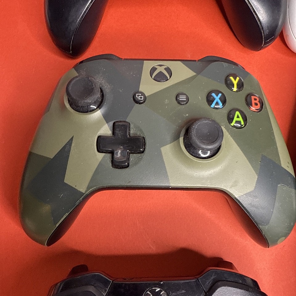 Lot Of 6 Official Microsoft Xbox One Controllers! ~ Parts Repair Broken ...