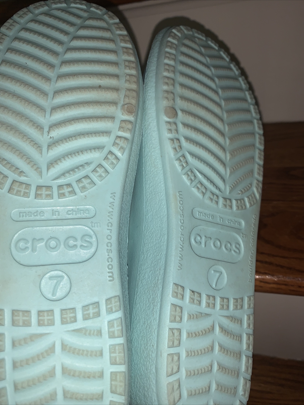 CROCS womens size 7 Mint Green Crocs Womens Close 2 N… - Gem