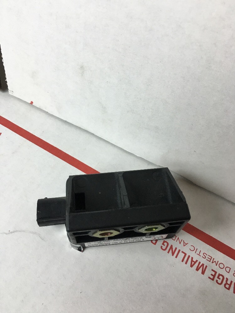 Mercedes Yaw Turn Rate Angle Sensor C230 C320 ML SLK 0035422318 | eBay