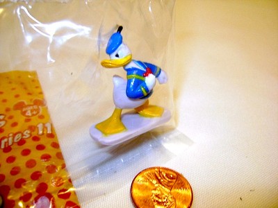 2010 Disney Collector Packs Park Series 11 Donald Duck Mini Figure ...