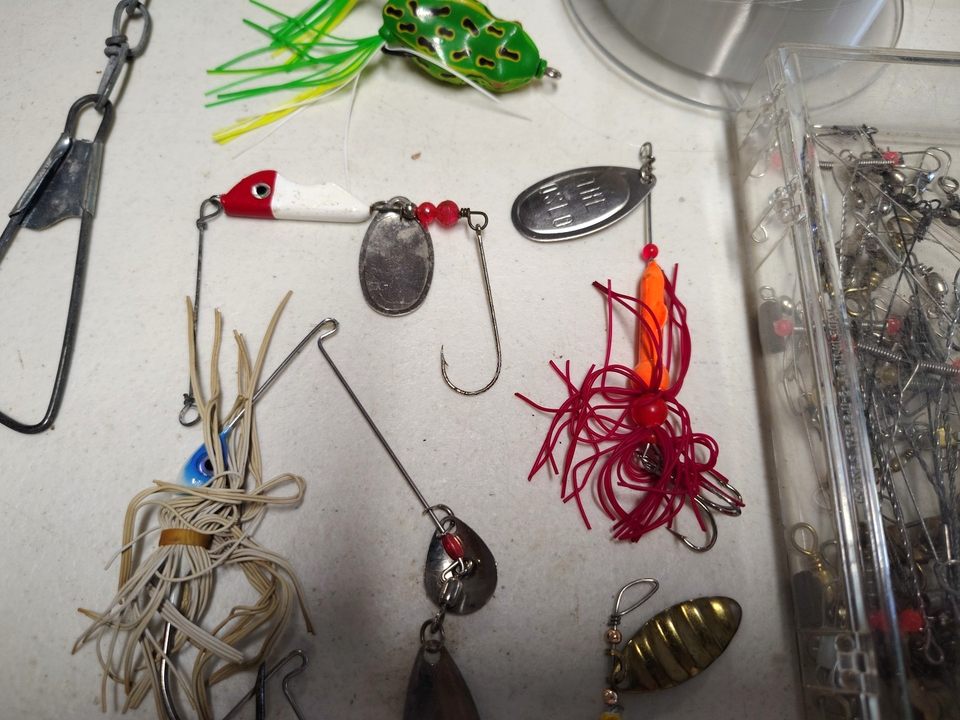 Fishing Lot #2 Spinners, Line, Hooks, Bobbers, & More Used & New | eBay
