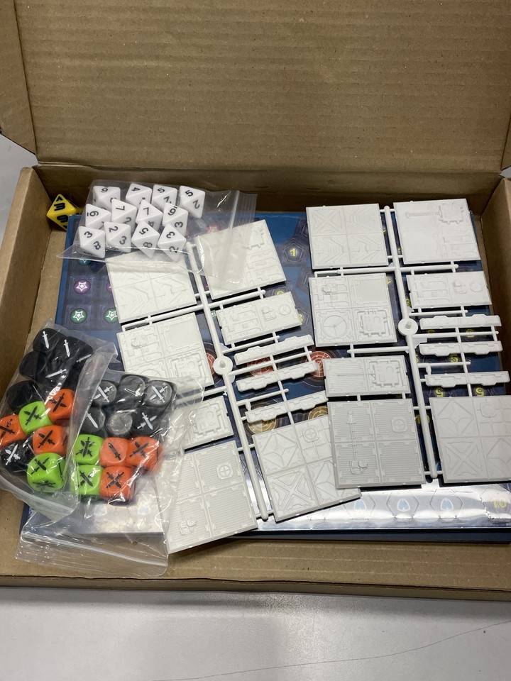 Mantic Essentials Pack W/ 2 Command Dice & GCPS Maul Battleship Set | eBay