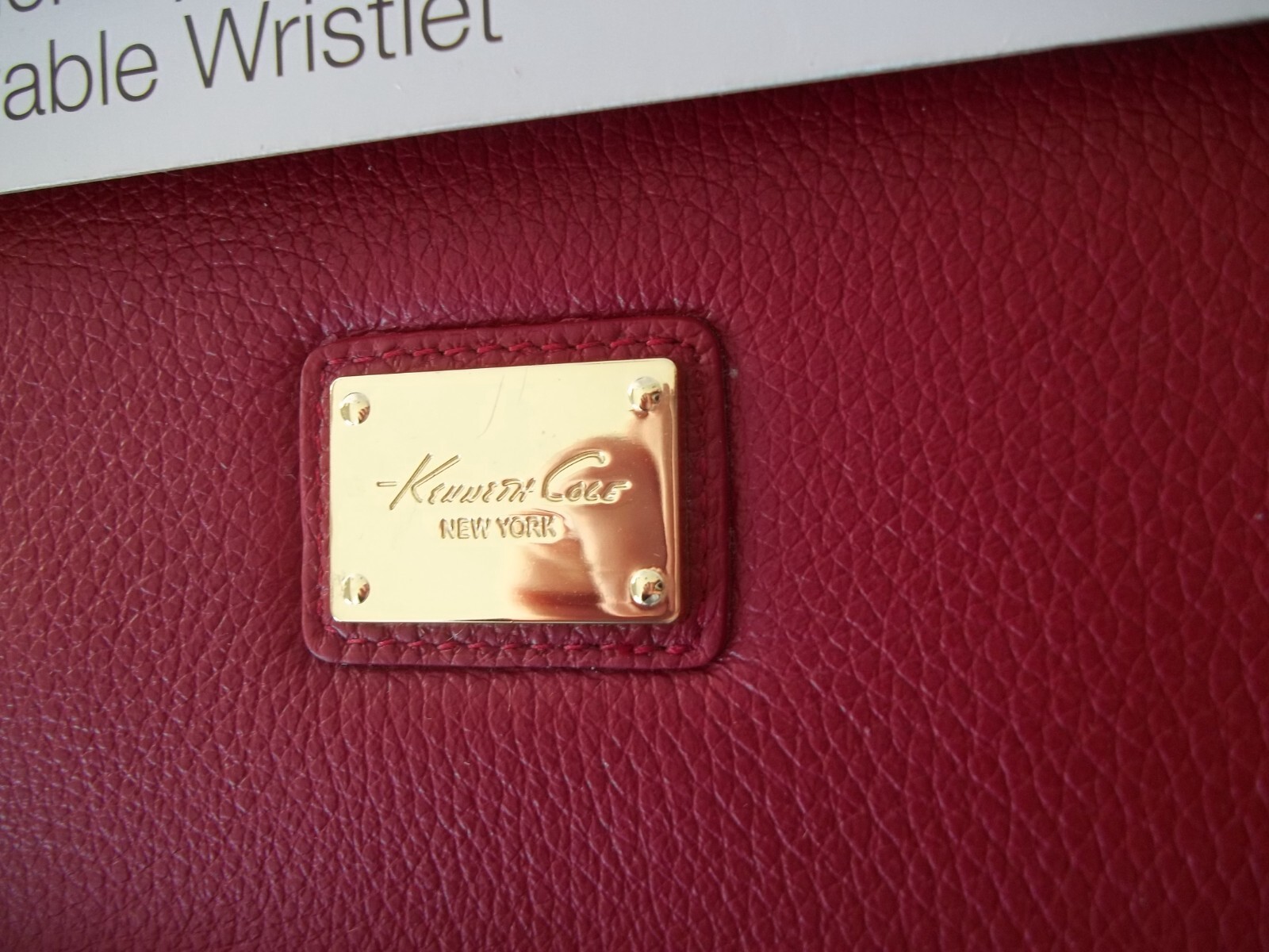 Kenneth Cole Women's Large Zip Around Red Leather Wallet w/ Removable ...