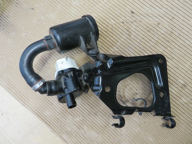 Audi VW Pssat Beetle Touareg Genuine OEM Leak Detect Pump 7L0906243 11 ...