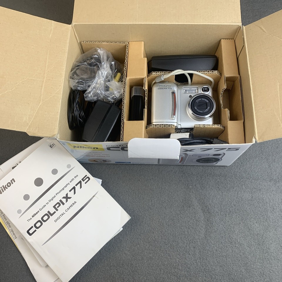 Nikon Coolpix 775 2.1 MP Silver Digital Camera With Charger | eBay