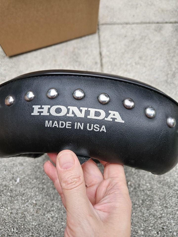 00 Honda GL 1500 CT Valkyrie Tourer Rear Passenger Seat 77300-MZ0-A80 ...