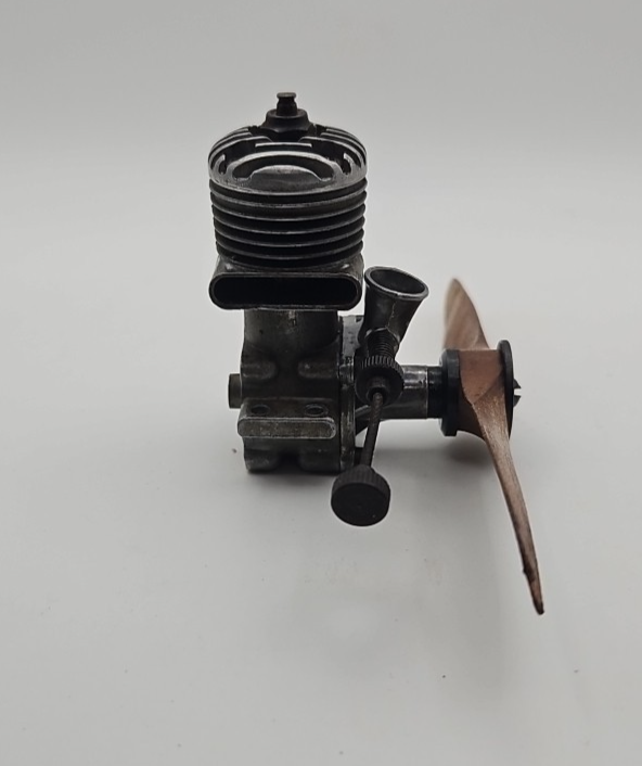McCoy 098 Glow Plug Model Airplane Engine. Vintage. | eBay