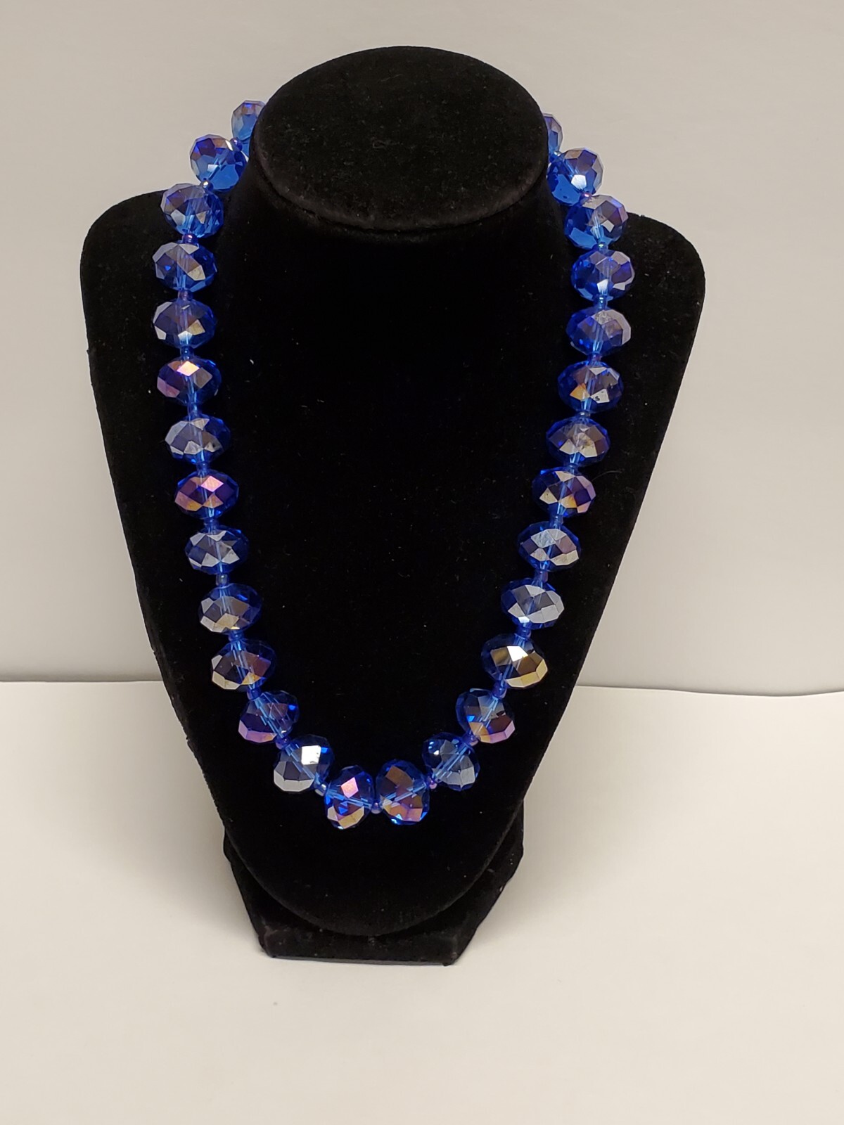 Irridescent Cobalt Blue Necklace - Gem