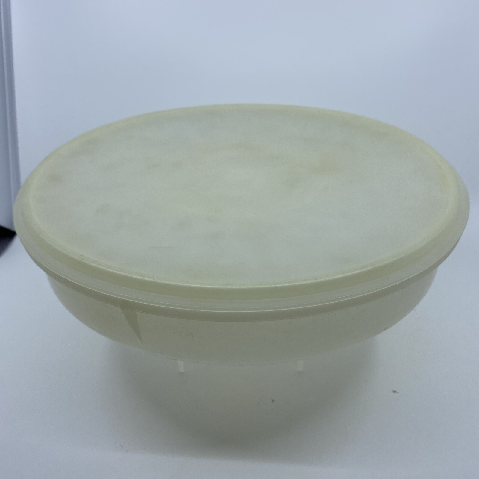 Vintage Tupperware Tupper Seal Cupcake Keeper #242-1 & Lid #224-19 | eBay