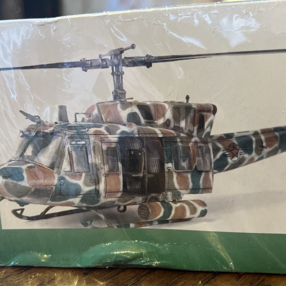UH-1N Gunship 1/35 PANDA MODELS Heilborne Series Model Kit Sealed | eBay UK