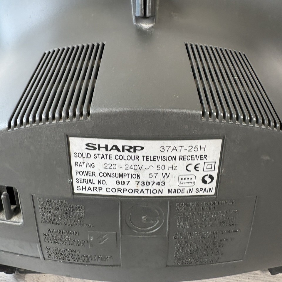 Sharp CRT TV Video Retro Gaming Television 37AT-25H Colour Vintage With ...