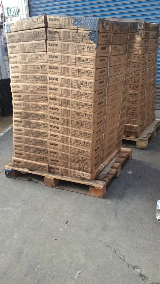 TV stand cabinet Silver Brand New Flat Packed See Images CRT Wooden CRT ...