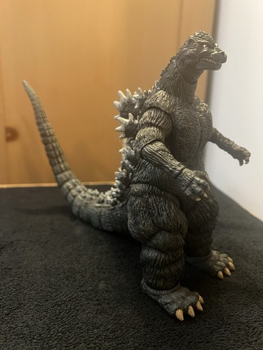 NECA Godzilla vs Biollante - Classic ’89 Godzilla (12 inch) Head to ...