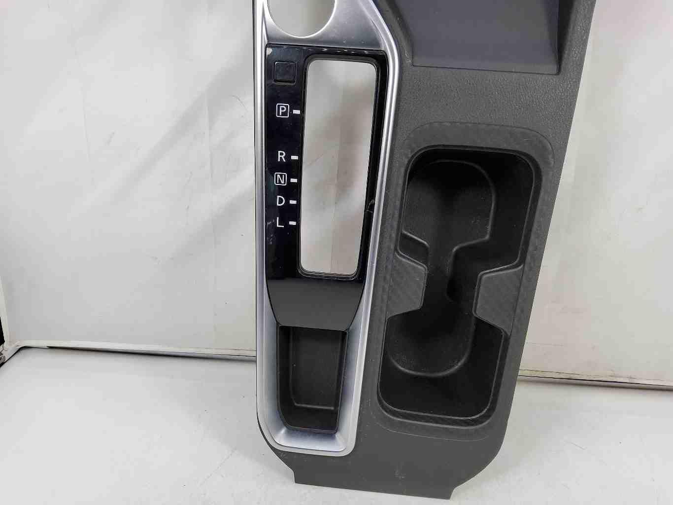 2020 Nissan Sentra Cup Holder with Shifter Bezel with USB Aux Port | OE