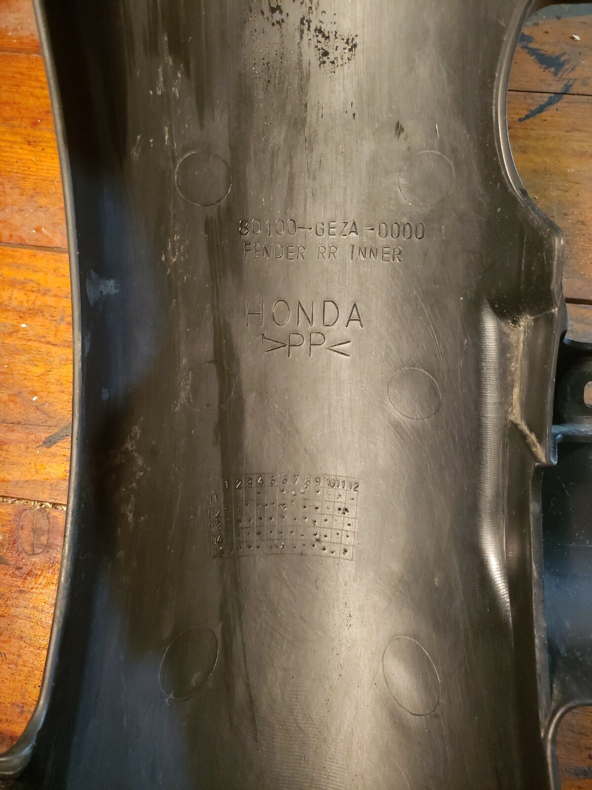 HONDA RUCKUS NPS50 FENDER, RR. (INNER) 80100-GEZ-020 | eBay