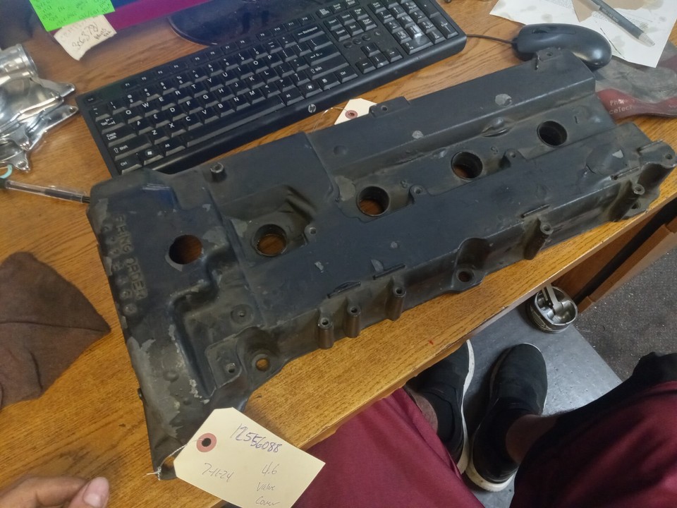 93-99 CADILLAC NORTHSTAR 4.6 ENGINE VALVE COVER OEM 12556088 | eBay
