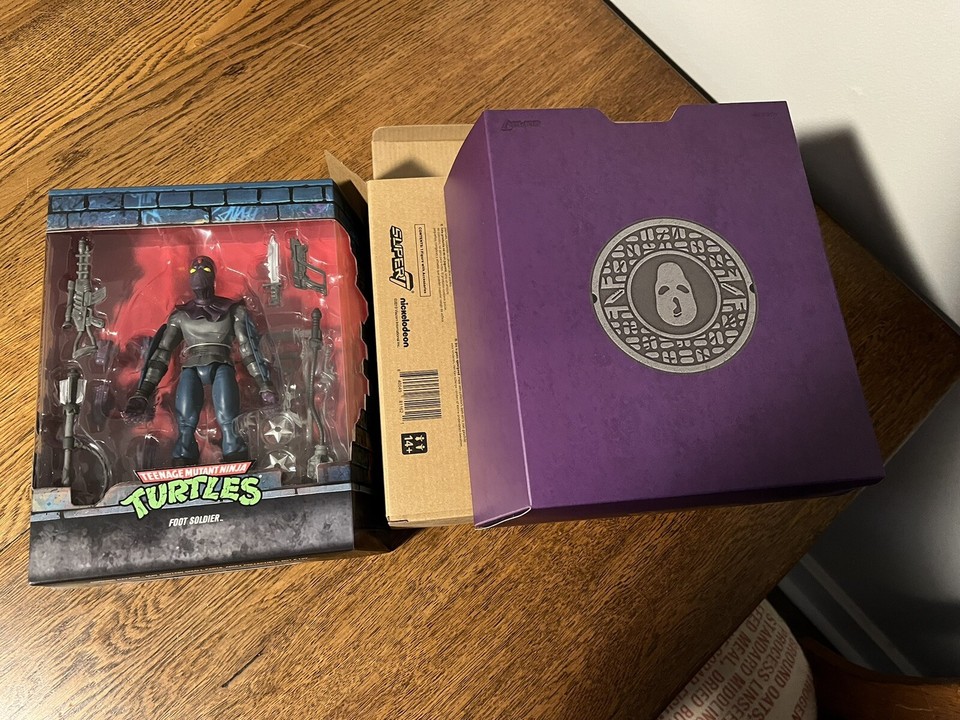 Teenage Mutant Ninja Turtles Super 7 Ultimates Foot Soldier Action ...