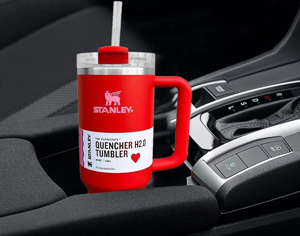 Red Stanley. 40oz Quencher H2.0 Flowstate Stainless Steel Tumbler ...