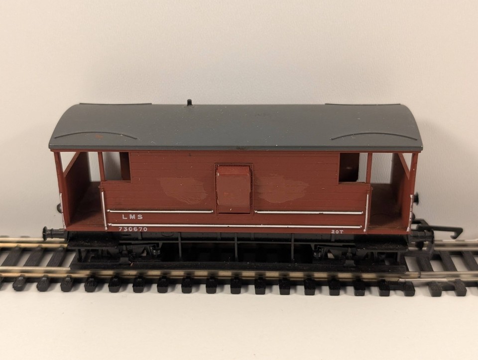 Airfix OO Gauge BR (LMS) 20T Brake Van | eBay UK
