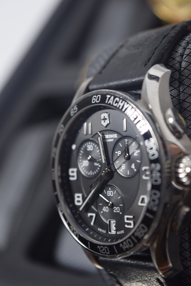 Victorinox Swiss Army Watch - Chrono & TACHYMETER - Stopwatch ...