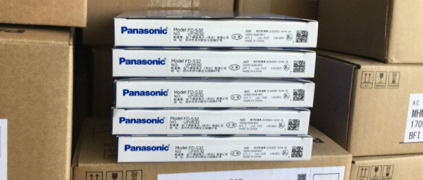 1PC New Panasonic FD-S32 UFDS32 Fiber Optic Sensor In Box Brand Free ...