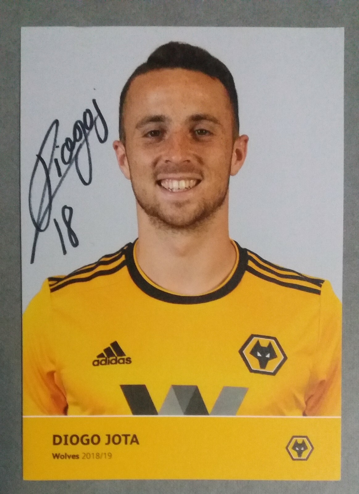 LiVERPOOL FC NEW # 20 PORTUGAL ''A'' WiNGER DiOGO JOTA-HAND SIGNED CARD ...