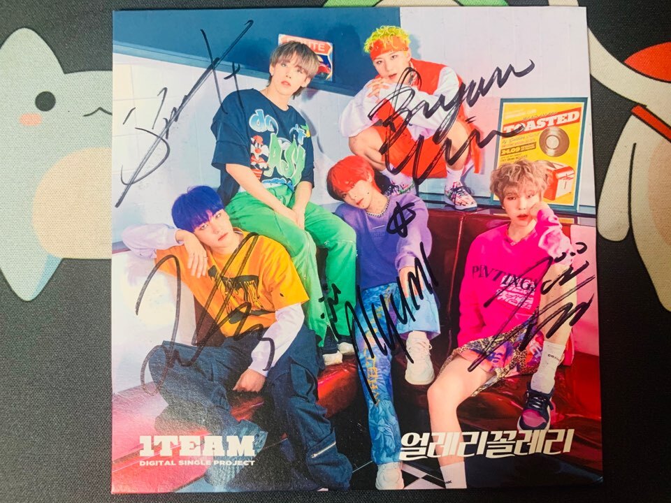 KPOP IDOL BOYS, GIRLS GROUP PROMO ALBUM Autographed ALL MEMBER Signed ...