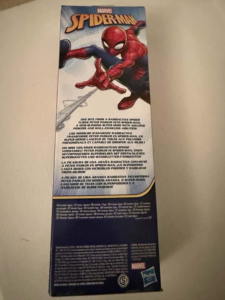 NEW Marvel Avengers Spider-Man 12-inch Action Figure Titan Hero Series ...