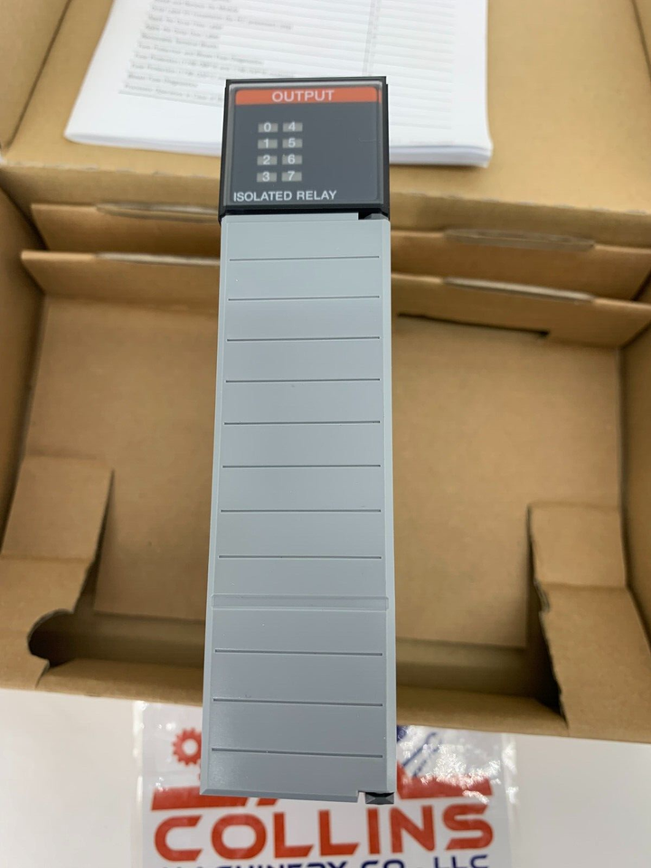 Allen-Bradley 1746-OX8 Ser A SLC 500 8-Point Output Module PLC 5-250VAC ...