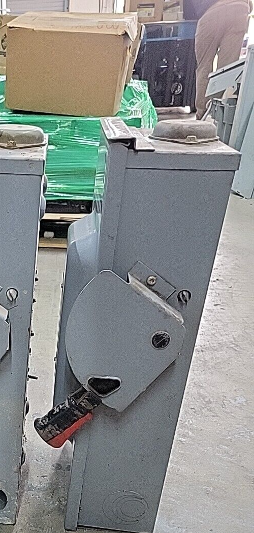 Square D HU363RB 100A 600V HD Disconnect Safety Switch 785901505624| eBay