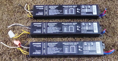 Sylvania Quicktronic High Efficiency Ballest QHE 4x32T8/UNV ISN-SC LOT ...