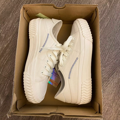 NEW Skechers Women's Street Trax HI Low-Top Casual Sneaker white canvas ...