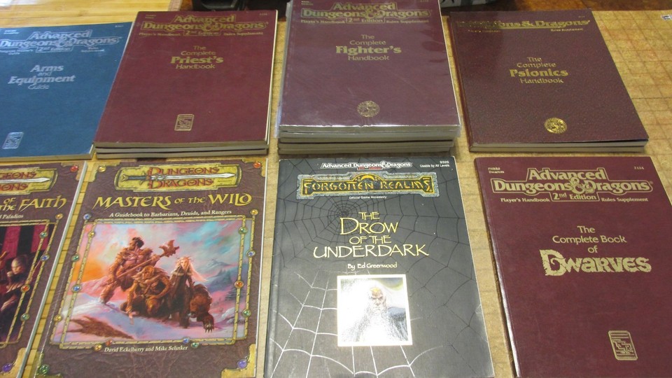 Dungeons & Dragons Complete Handbook Thief Fighter Priest Wizard ...