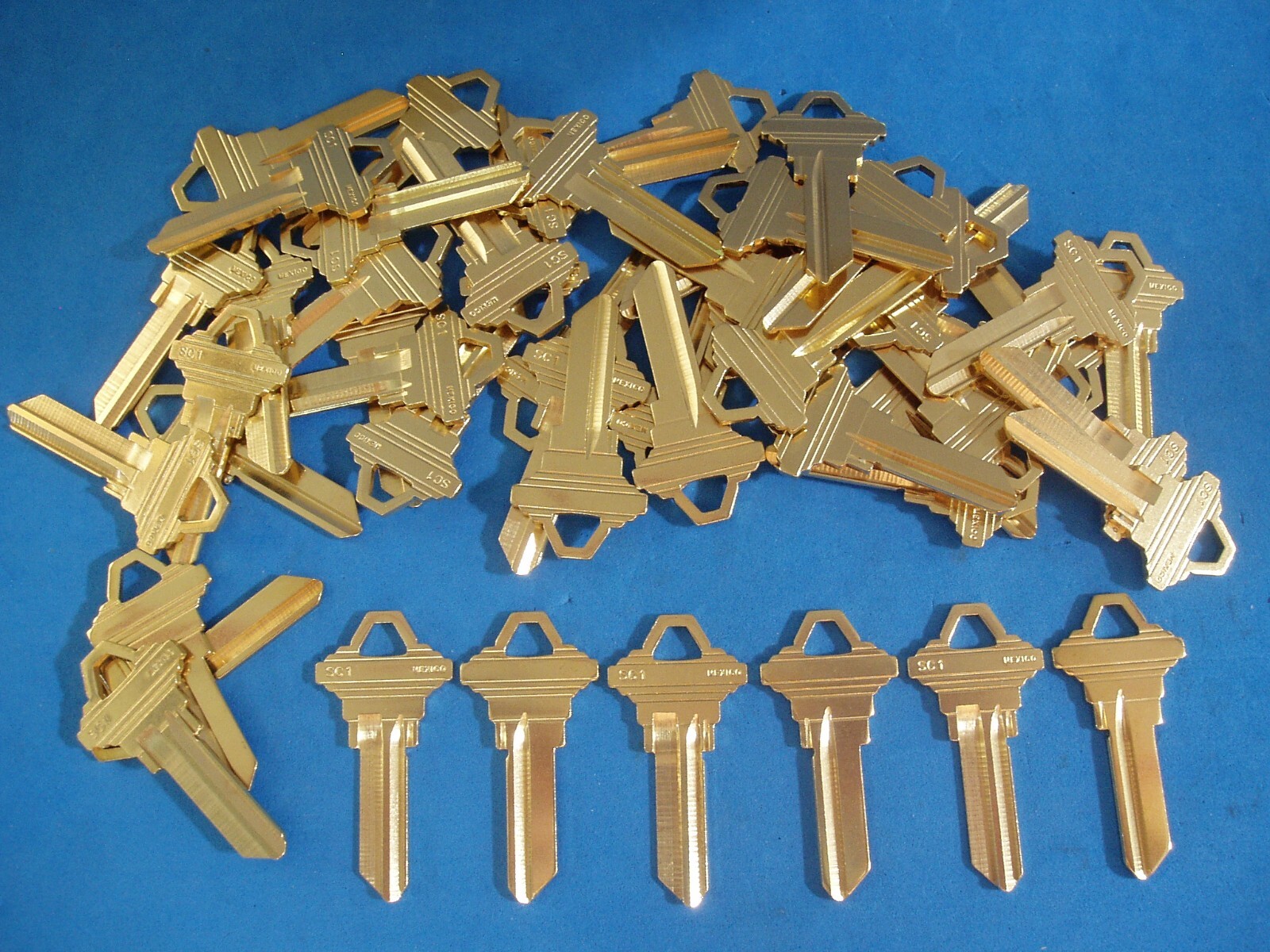 LOT OF FIFTY LOCKSMITH BRASS SC1 KEY BLANKS FITS SCHLAGE JMA 50 | eBay
