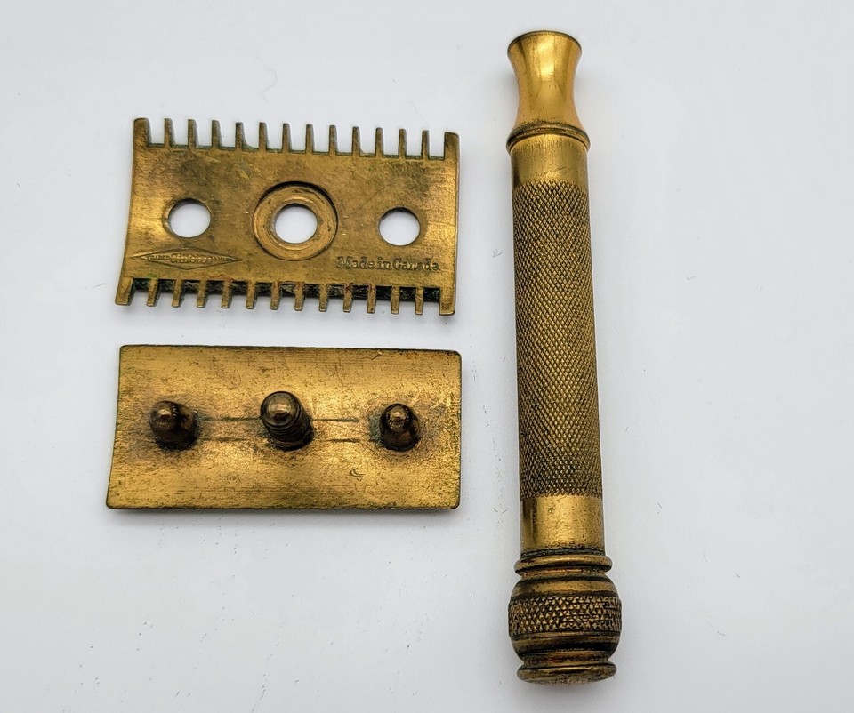 Vintage Gillette Brass Safety Razor With Original Case - Made In Canada ...
