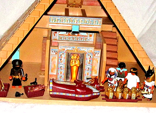 Playmobil Egyptian Pyramid 4240 & Chariot 4244 Discontinued Incomplete ...