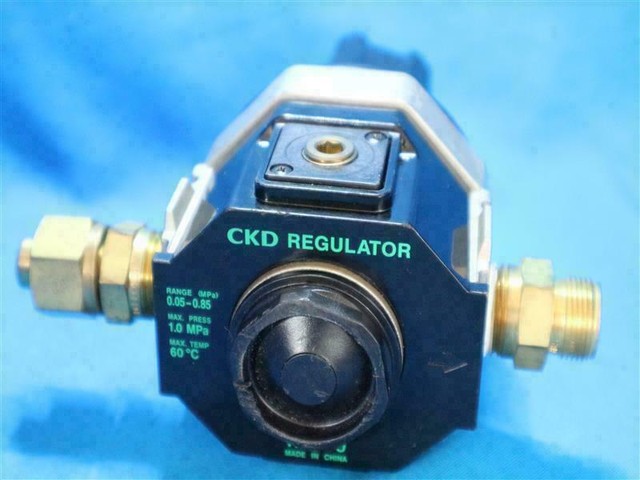 CKD R4000-15-t R400015T Regulator W/ Meter B-45s8 Valve for sale online ...