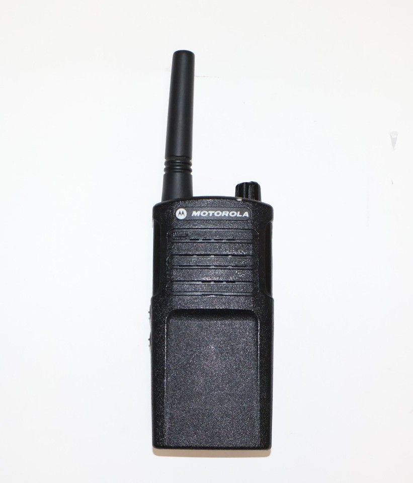 Motorola RMU2040 Two-Way Radio Walkie Talkie RMU2040BHLAA w/ Charger | eBay