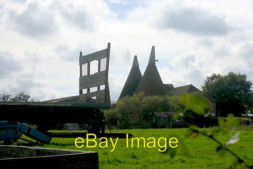 Photo 6x4 Oast House Capel/TQ6344 c2006 | eBay